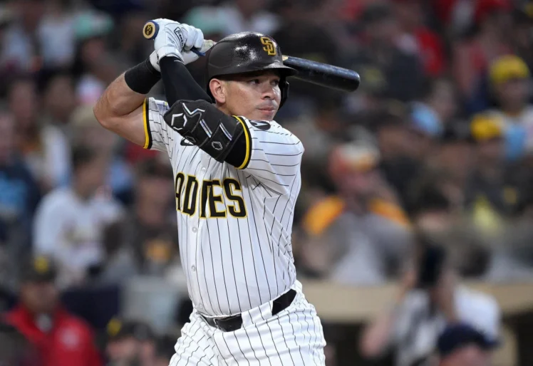 Padres rally late, showing signs of life in 3-2 win over Mets - East ...